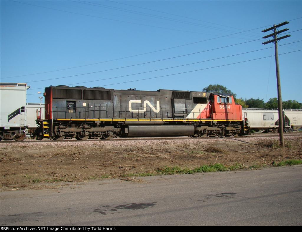 CN 5644